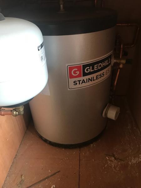 Gledhill Stainless ES Unvented 150 Litre Cylinder - Direct Connection ...